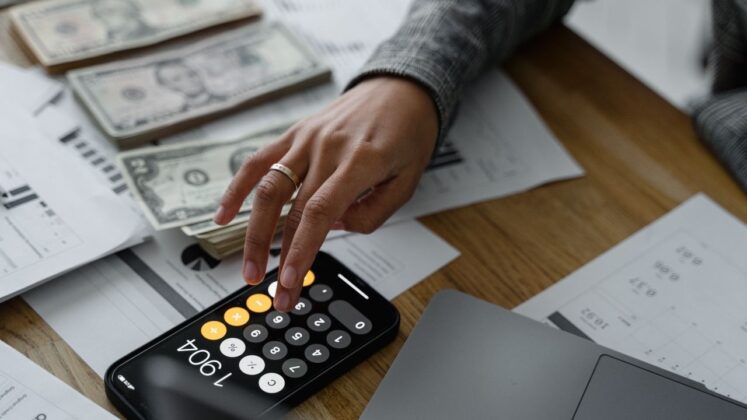Available Balance vs. Current Balance - What’s the Difference ...