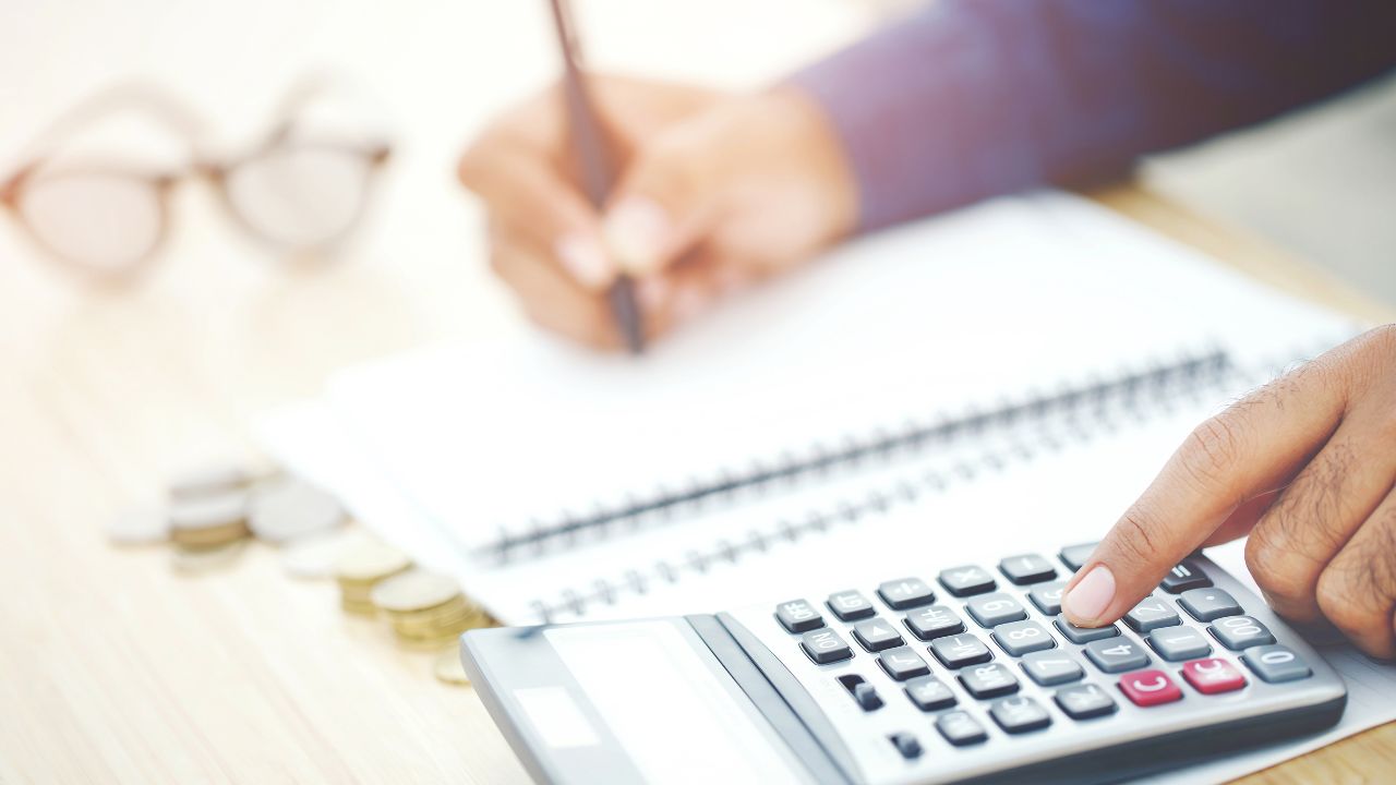 How to Avoid Common Budget Busters - Finance Reference